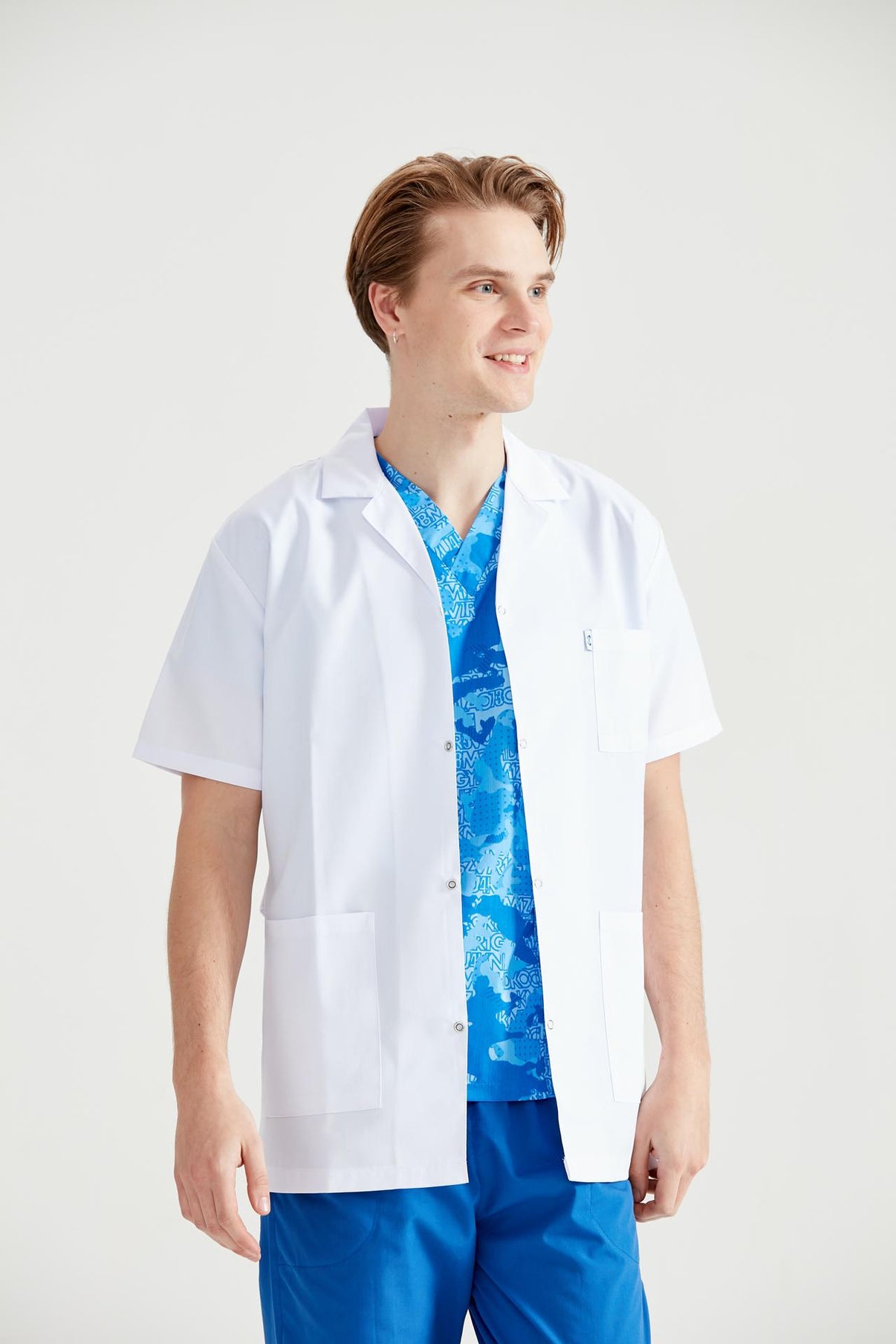 Medical gown for men, short, white - Dr. Rever Summer - Medical gown ...